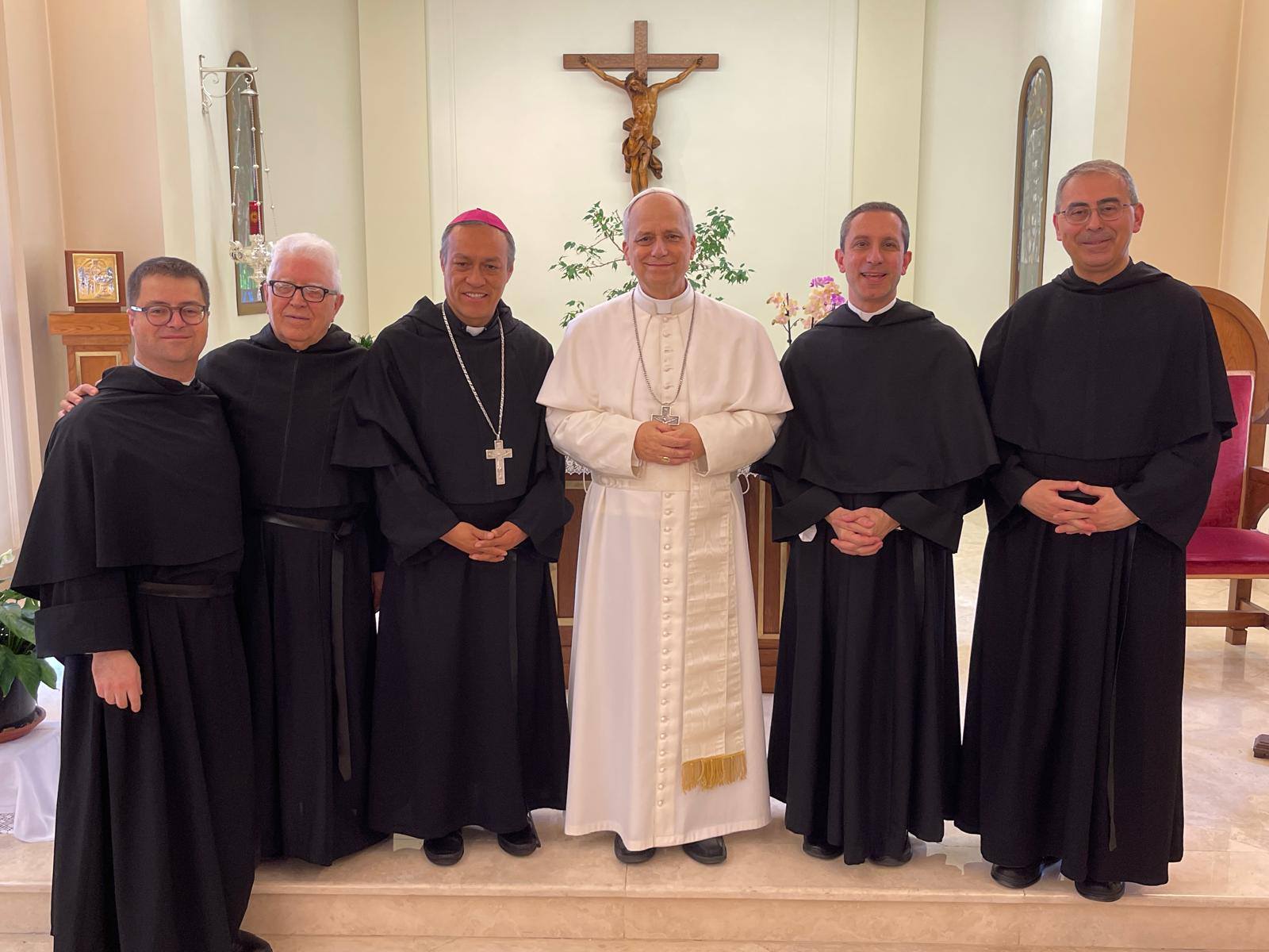 Il Santo Padre Leone XIV in visita alla Curia degli Agostiniani ...